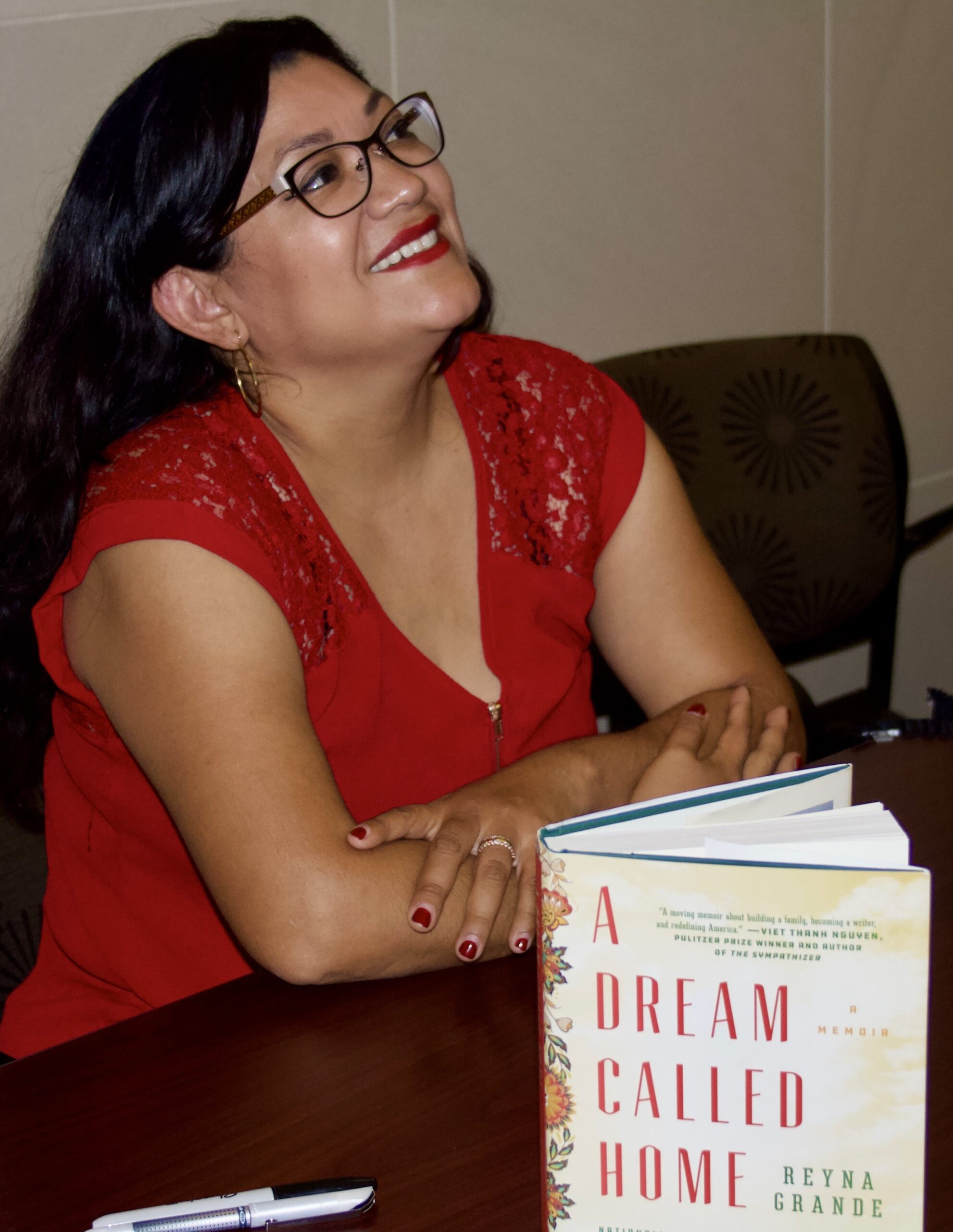 Reyna Grande Comes to Frisco - The Virtual Columnist